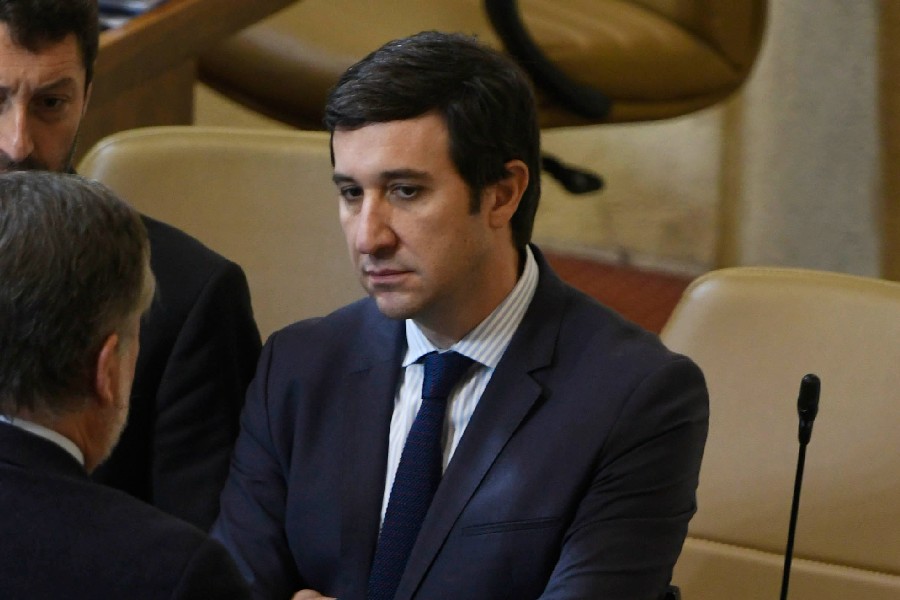 Admirador de Jaime Guzmán y duro opositor al gobierno: Descifrando a ...